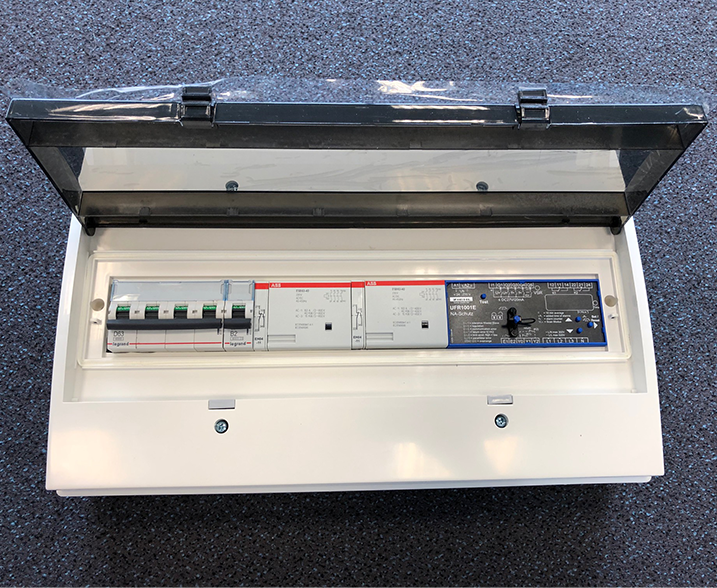 Anti-Islanding Box 63A single and three phase - Victron Energy